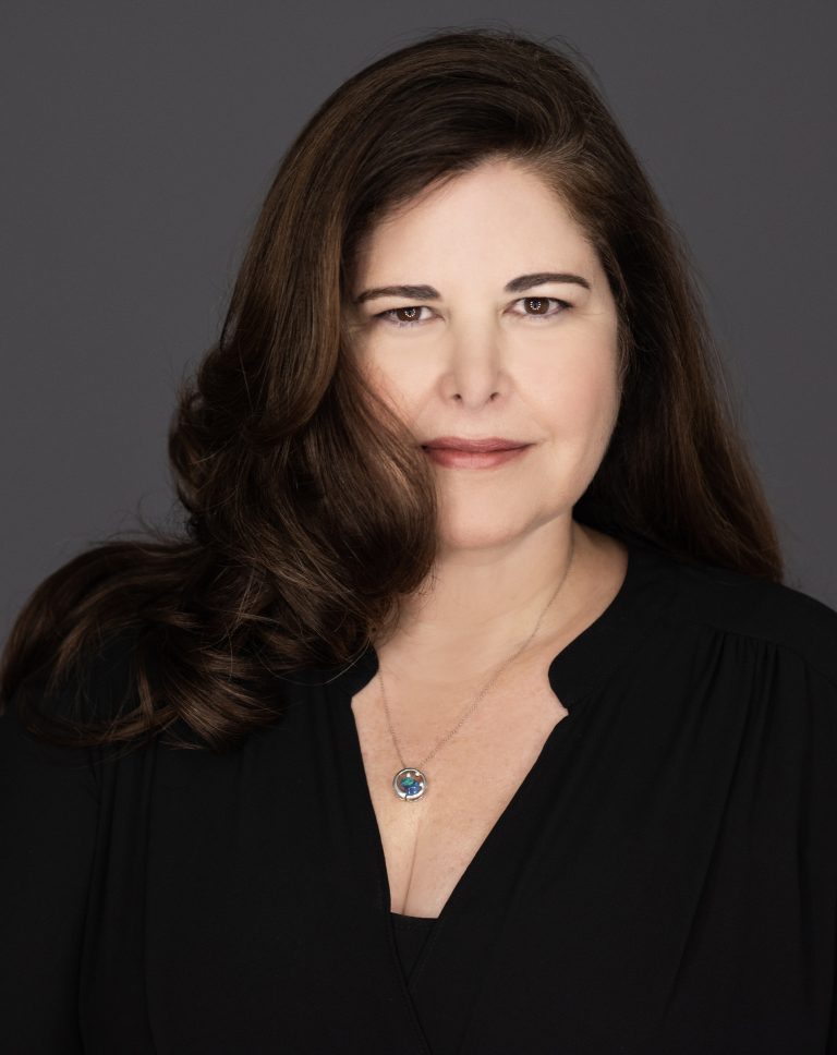 Biography | Lisa Unger